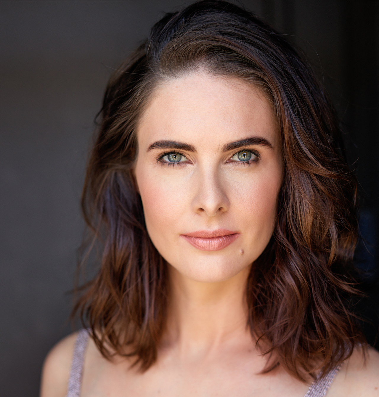 Bio of Melbourne-based actress - Alexis Watt